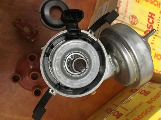 VWTEX. 049 905 205 R Distributor